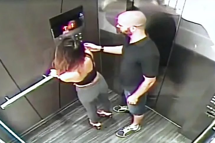 Shocking Photos Of Bizarre And Funny Things People Do In Elevators One Daily