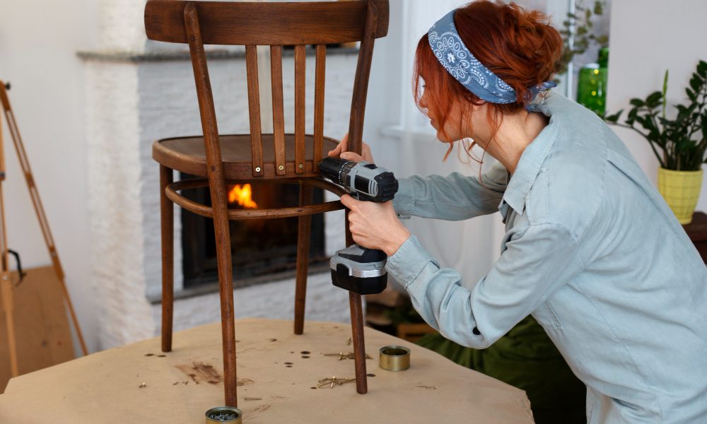 5 Quirky Hacks to Fix A Broken Chair & Wooden Furniture